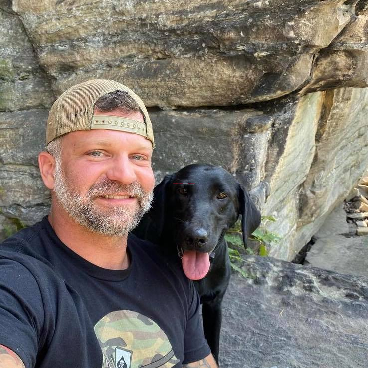 Bildergalerie - Fake Profile / RPO Douglas Kiesewetter